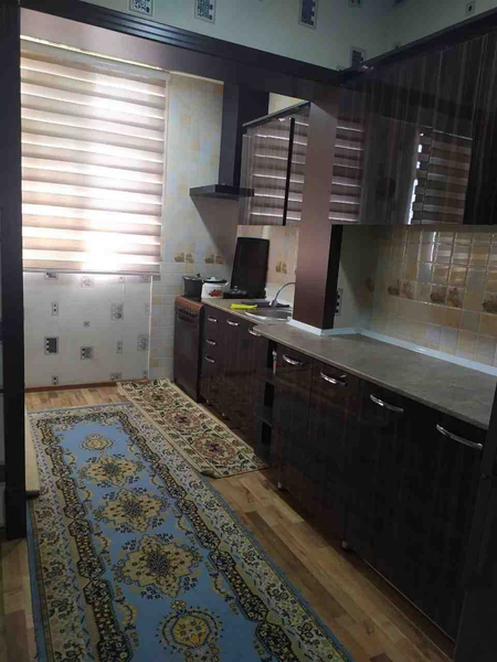 (К123222) Продается 4-х комнатная квартира в Шайхантахурском районе.