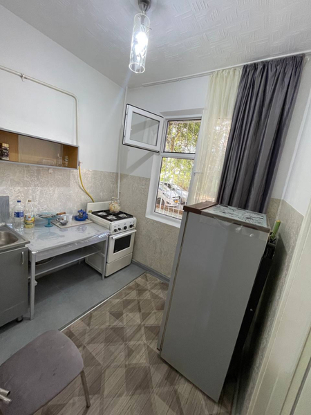 Сдается квартира, Чиланзар 3 квартал, 1/1/4
