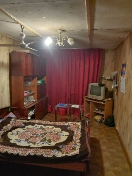 Срочно продается участок с домом 3 сотки