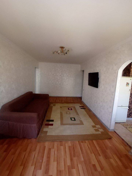 Chilonzor 13. 3/2/4. 60m2.