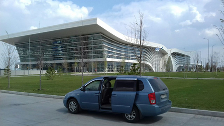 Kia Carnival taksi