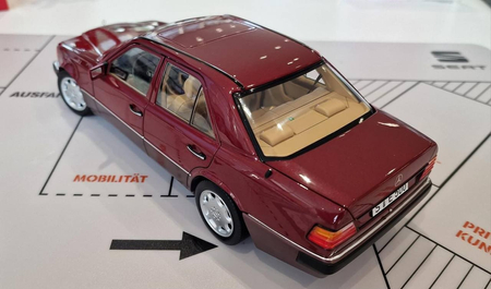 Mersedes Benz W124 500E