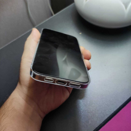 Продам свой iPhone 16 Pro Max 256GB LLA. Пользовался 10 дней
