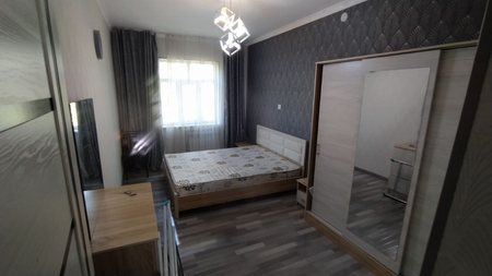 Сдается квартира 70 КВ.м возле Аэропорта.