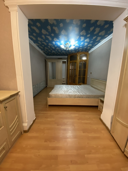 Срочно продаётся квартира по Ул. Фархадская