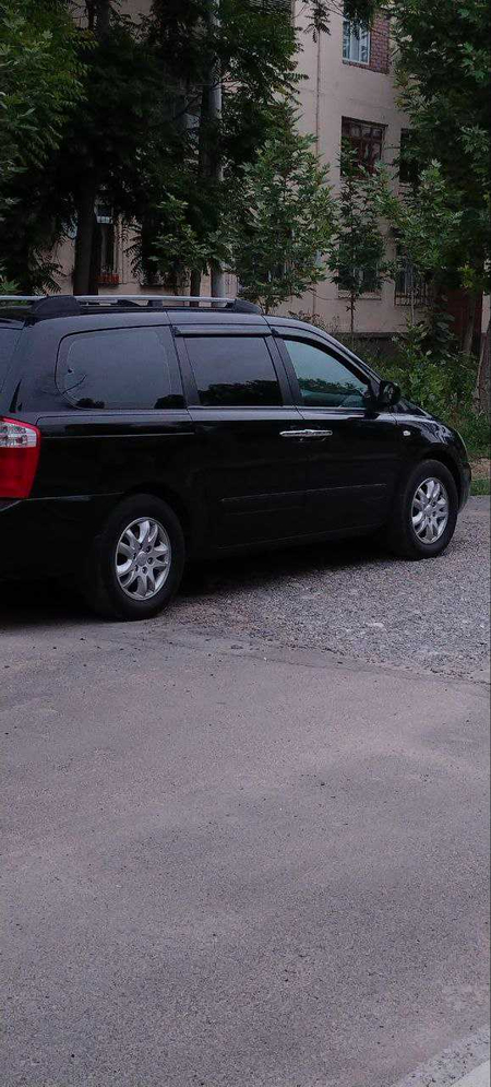 Kia Carnival 2007 года