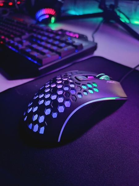 Klavitura mishka nayshnik komplekt RGB