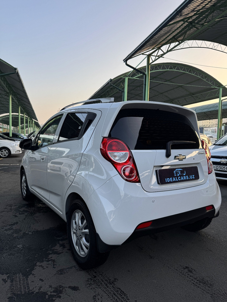 Chevrolet SPARK 2021 AVTOMAT Nasiya savdogayam chiqarib beriladi