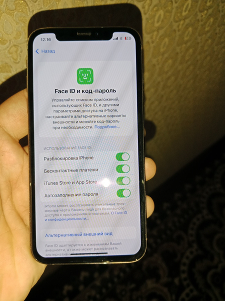 Iphone xs gold 64
