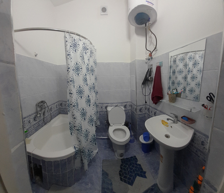 2 xona 3 xonalik qilingan uyimizni sotamiz