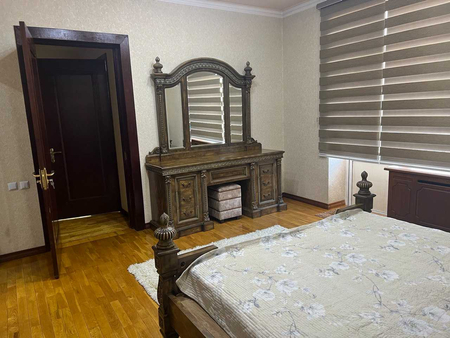 Аренда в Центре ул. Нукус 4-х Комнатная квартира ГАБУС 224кв.м. (ARG)