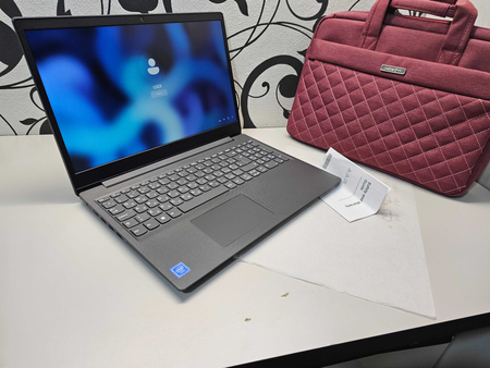 ПРОДАМ Lenovo V15IGL 2024 Ноутбук Dual-CeleronN4020/4GB/256SSD/15.6