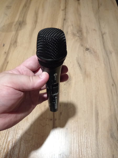 Sennheiser e845s