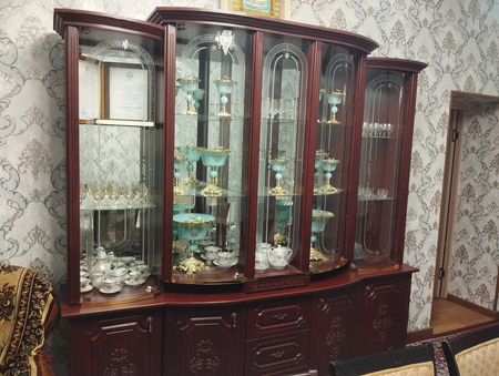 Продаю стенку в отличном состоянии