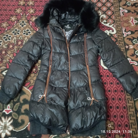 Продаются куртки
