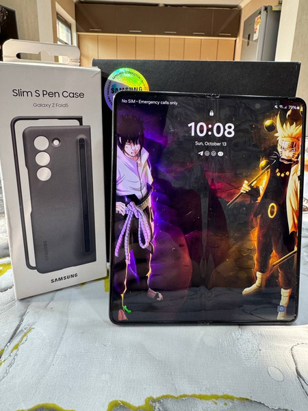 Продам Samsung Galaxy Z Fold 5 12/256 black в хорошем состоянии