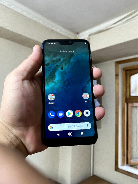 Mi A2 lite sotiladi