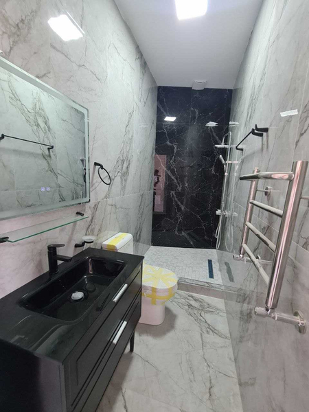 Дом на Циолковского с 1.6 сотками и 180 кв.м.