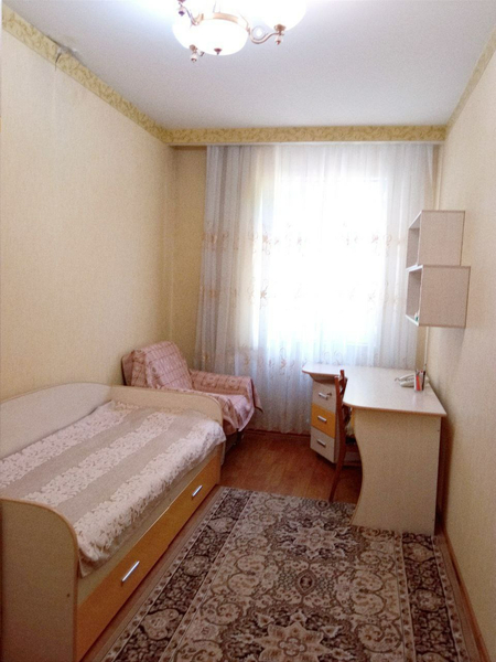 Продам 3 комнатную, метро Чиланзар,Ц квартал,дока хлеб