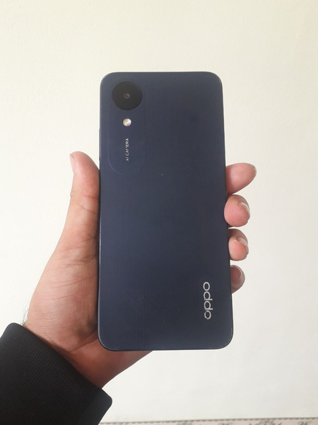 Oppo A17k 4/64 gb narxi 900000 soʻm yana kelishiladi