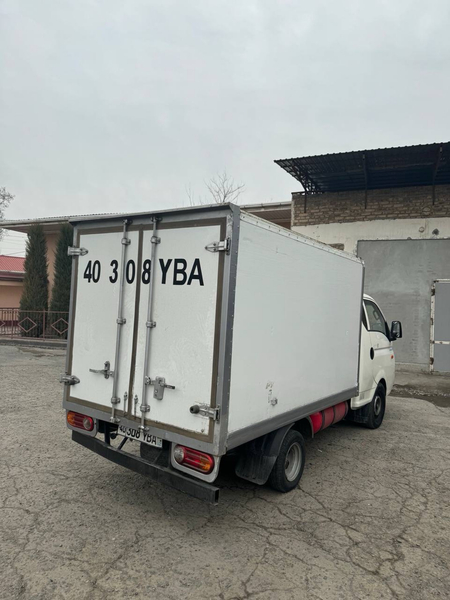 Продается Hyundai porter холодильник