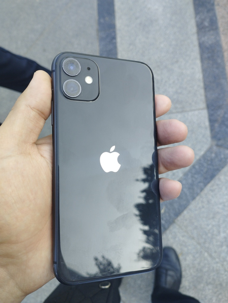 iPhone 11       93%