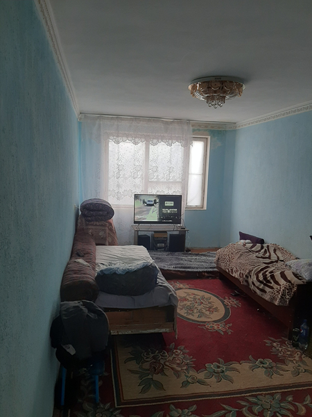Жиззах шари ивановскийда 3 хонали квартира келишилган нархда сотилади
