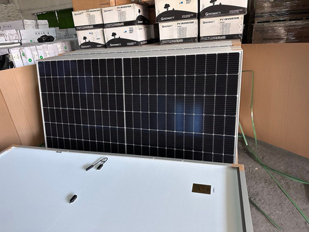 Quyosh panel Solar panel Cолнечные панели