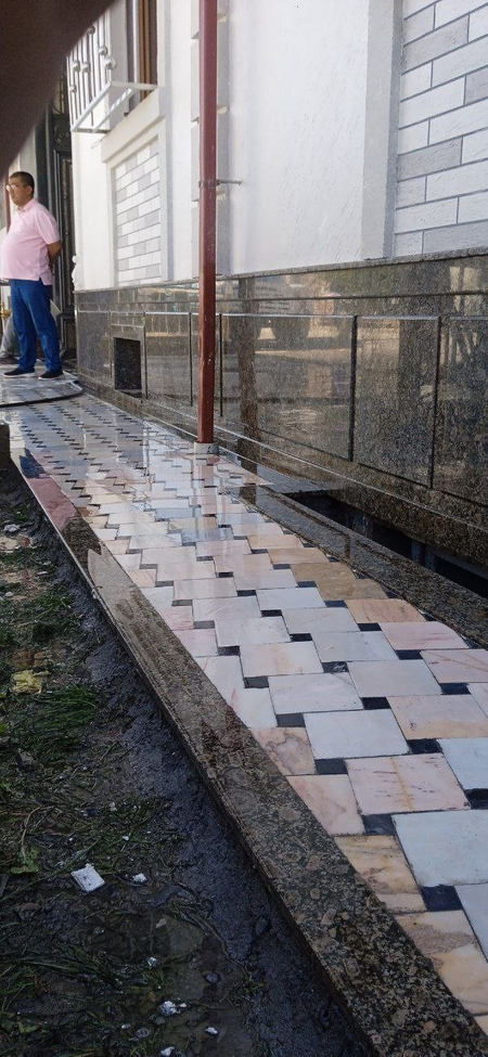 Biz sizga kafolatli va sifatli xizmatlarimizni taklif qilamiz