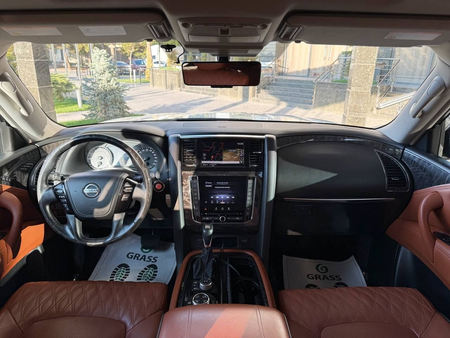 Nissan patrol platinum
