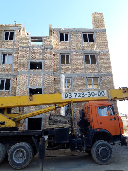 Автокран Ивановец 25 тоннали сотилияпти, холати яхши гусёк хам бор