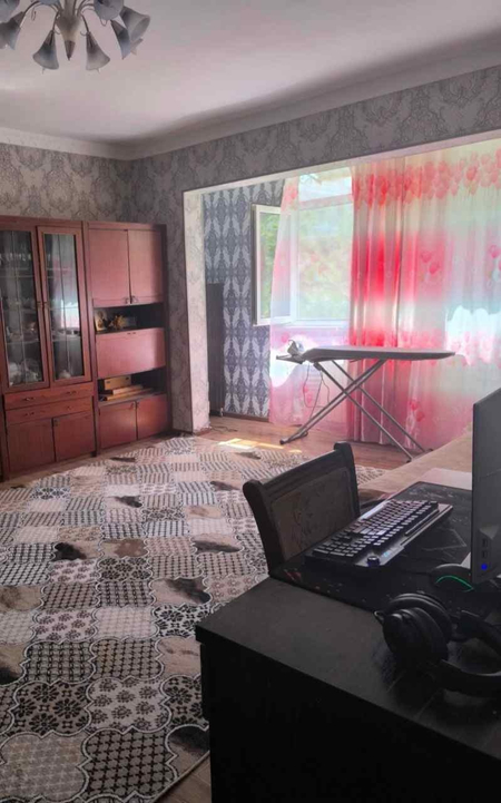 Юнусабад 14 квартал 2/2/9 (58²) продаётся квартира