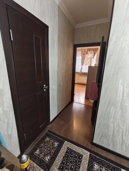 Сергели 5А метро 3-чи бекат 2-хонали ипатека бор 49500 келишилади