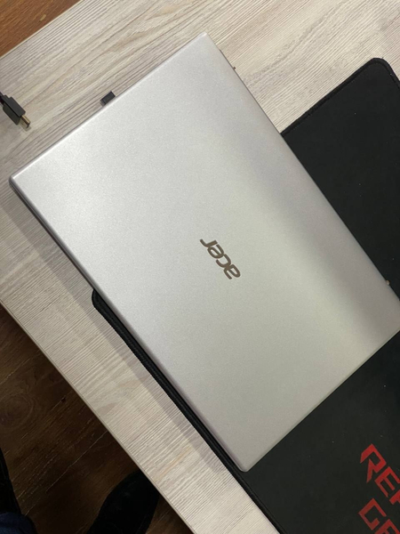Notebook Acer core I3