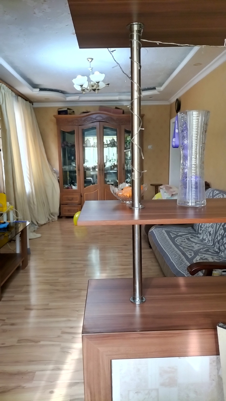 Квартира 2/4/4,   переделанная в 3 комнатную 61 000 $