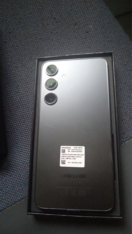 Продается новый Samsung S24+