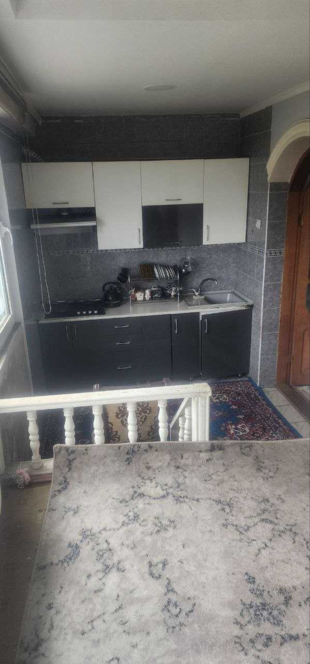 Срочно Продаётся  квартира в Центре махалля Домбирабад