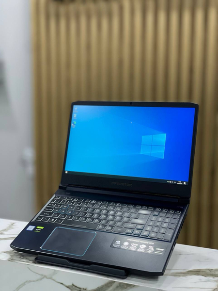 Acer Predator Helios 300