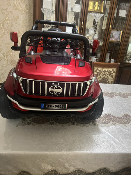 Detskiy moshina babycar xolati yengi umuman xaydalmagan sovgaga kelgan