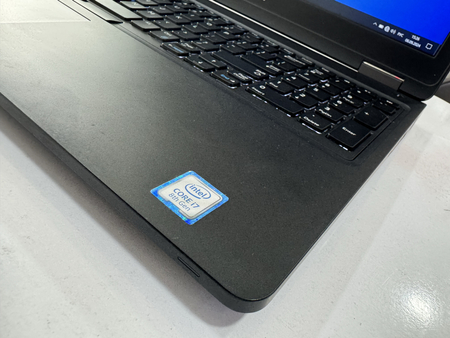 Dell amerikanski core i7 H protsessorga ega igravoy noutbuk