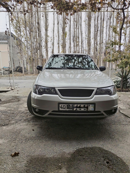 Nexia 2 Luks kondisoner gibrit mator 2009 yil.