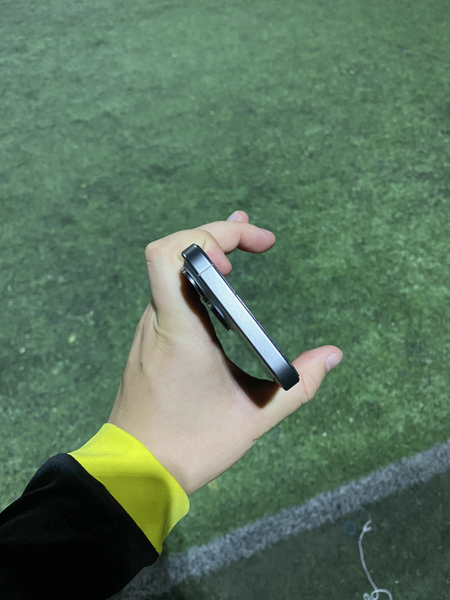 Iphone 15 Pro max sotiladi