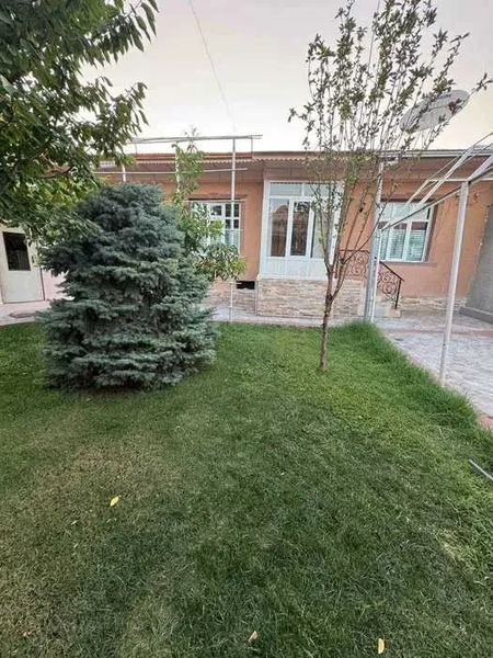 Аренда участка 3 ком 3.5 соток Лабзак. Школа 10.  Кох ота масжид