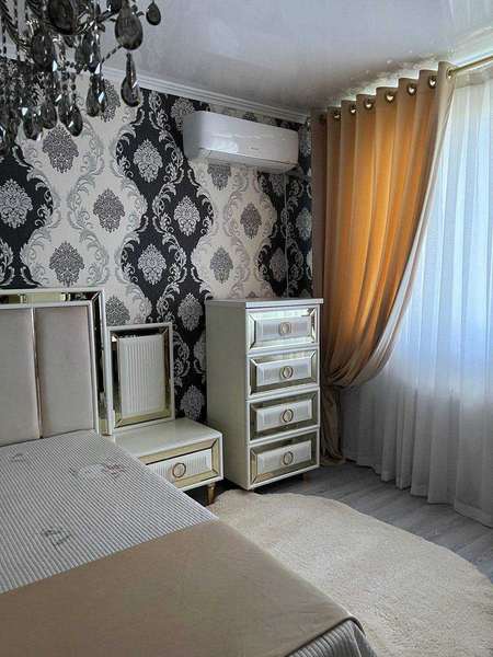 Аренда квартиры Ул. Нукусская, ГАИ Глинка 4в3ком/4этаж/4этажка