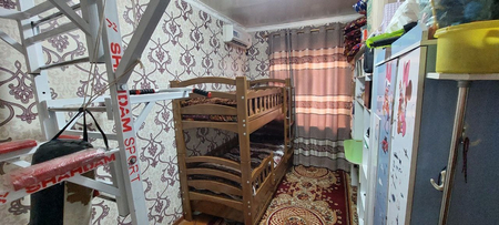 Zudlik bilan Kvartira sotiladi