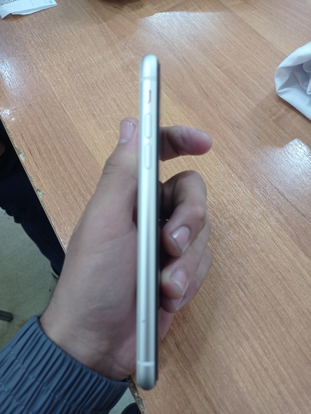 iPhone 11. Fazliddin