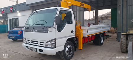 Isuzu манипулятор 3.3т 2012 грузовой