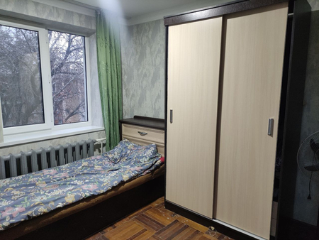 Продаю 2/5/5 Чиланзар 23 квартал