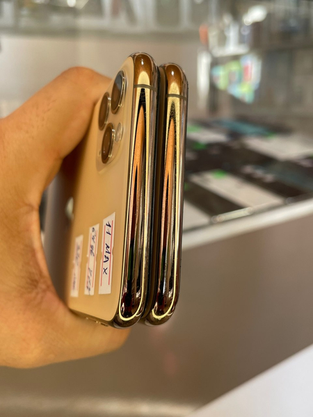 Iphone 11 Pro max 64gb. 75%