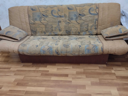 Продается диван раскладной (Тайланд)